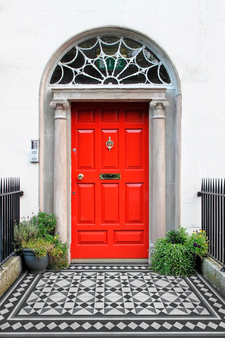 Maison Grey Victorian Decor Tile 20 x 20cm — Artisan Tile Company