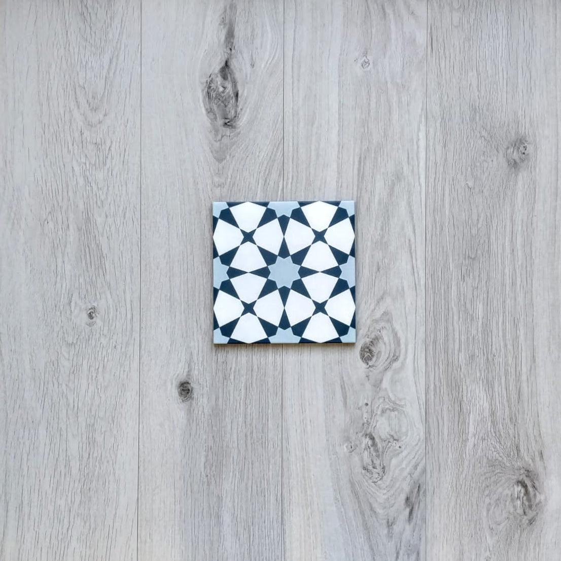 Agraba Azul Blue Tile | Blue Tiles | 20cm x 20cm | Moroccan Wall & Flo ...