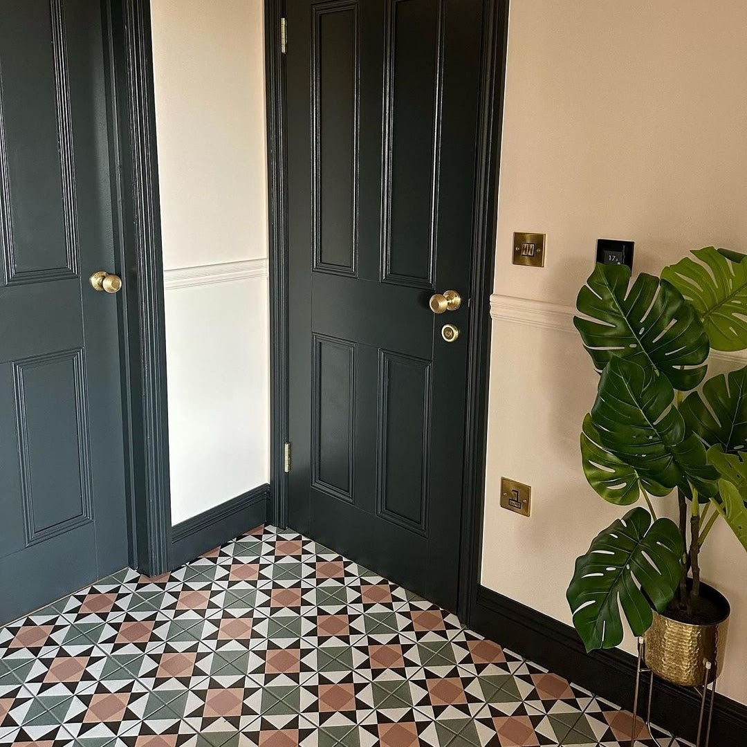 Maison Fern Decor Victorian Pattern Tile 20cm x 20cm — Artisan Tile Company